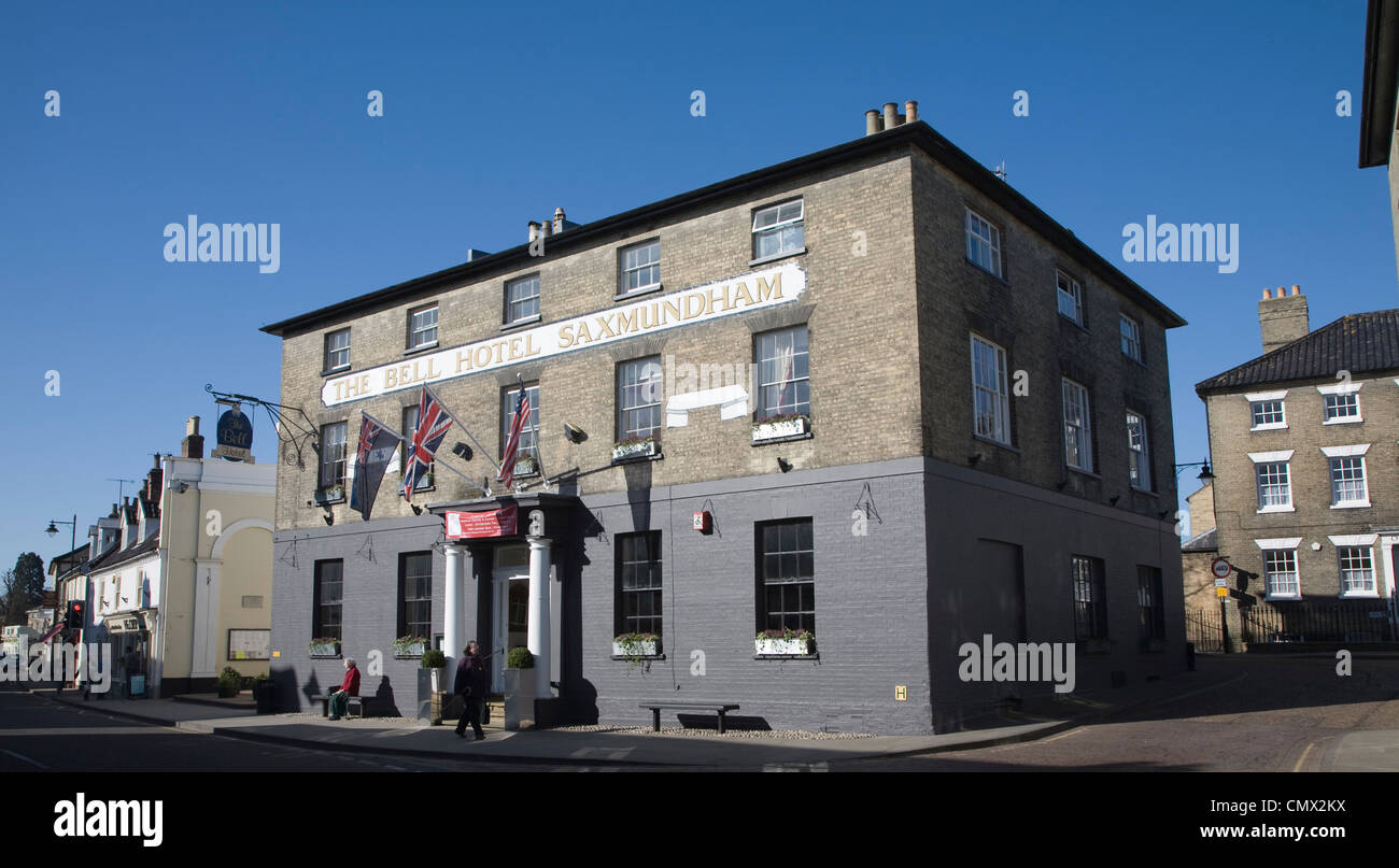 The Bell Hotel Saxmundham Suffolk England Stock Photo - Alamy