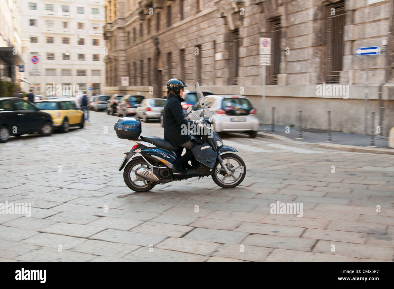 Moped hi-res stock photography and images - Alamy