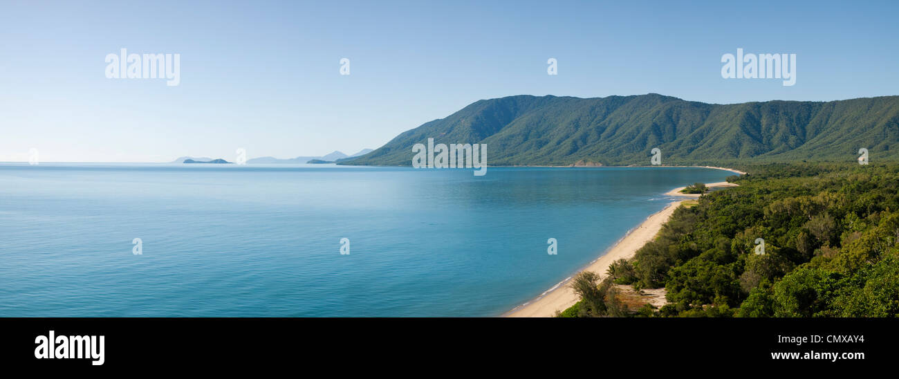 View along Wangetti Beach from Rex's Lookout near Cairns, Queensland ...