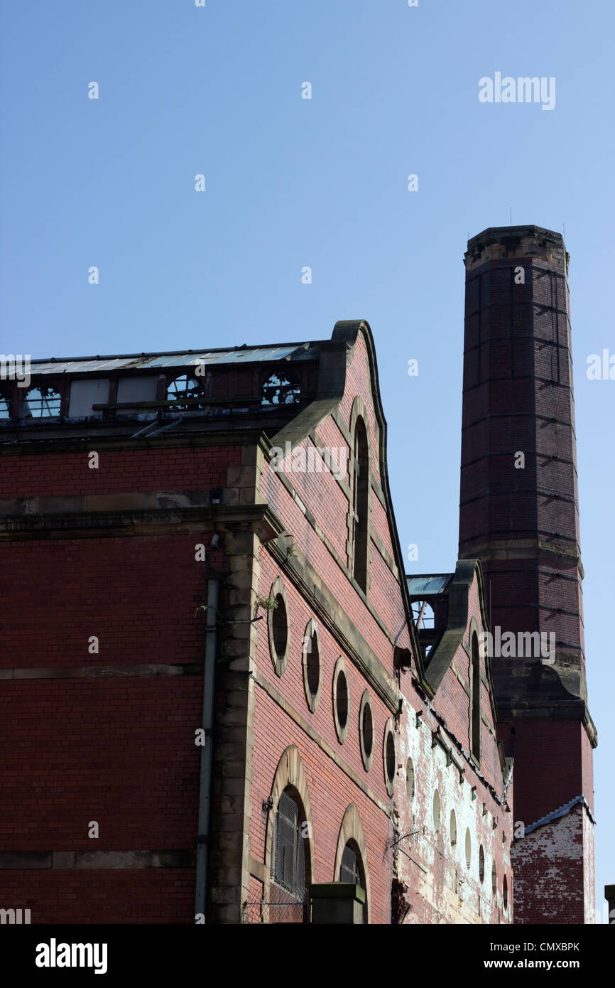 Red brick factory hi-res stock photography and images - Alamy