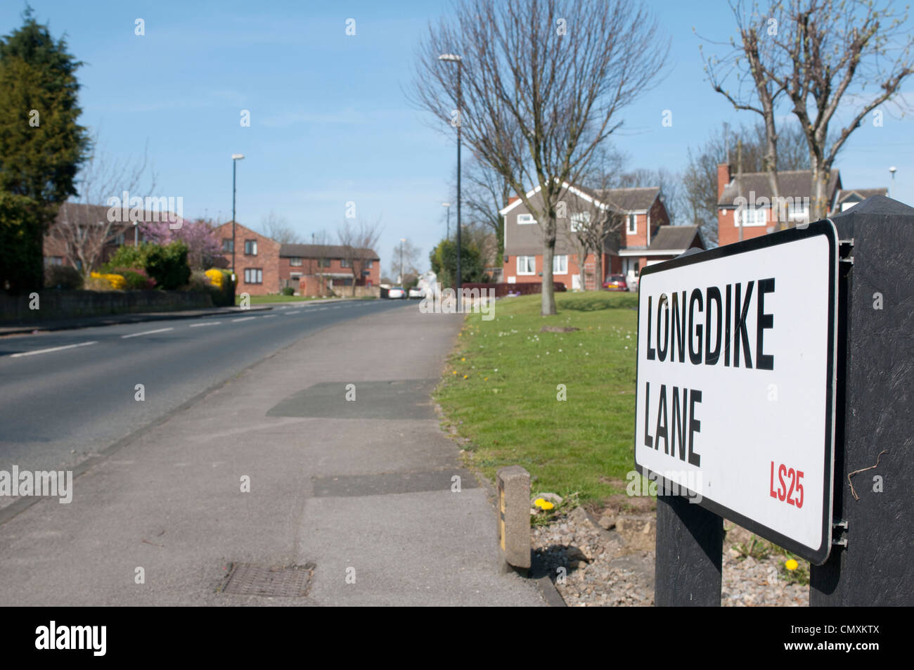 Village of kippax hi-res stock photography and images - Alamy