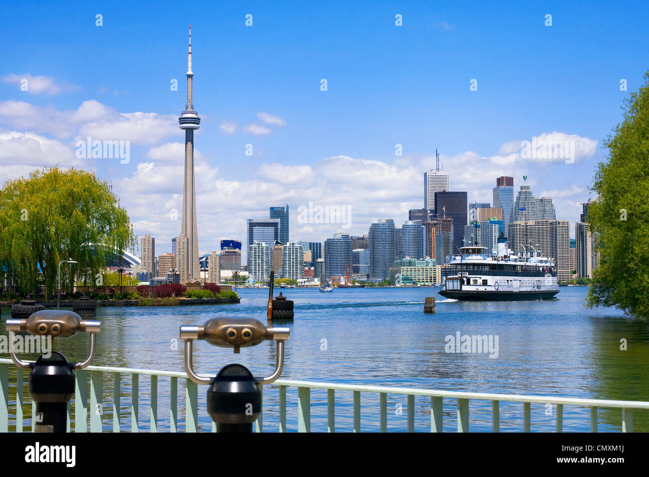 Toronto island ferries hi-res stock photography and images - Alamy