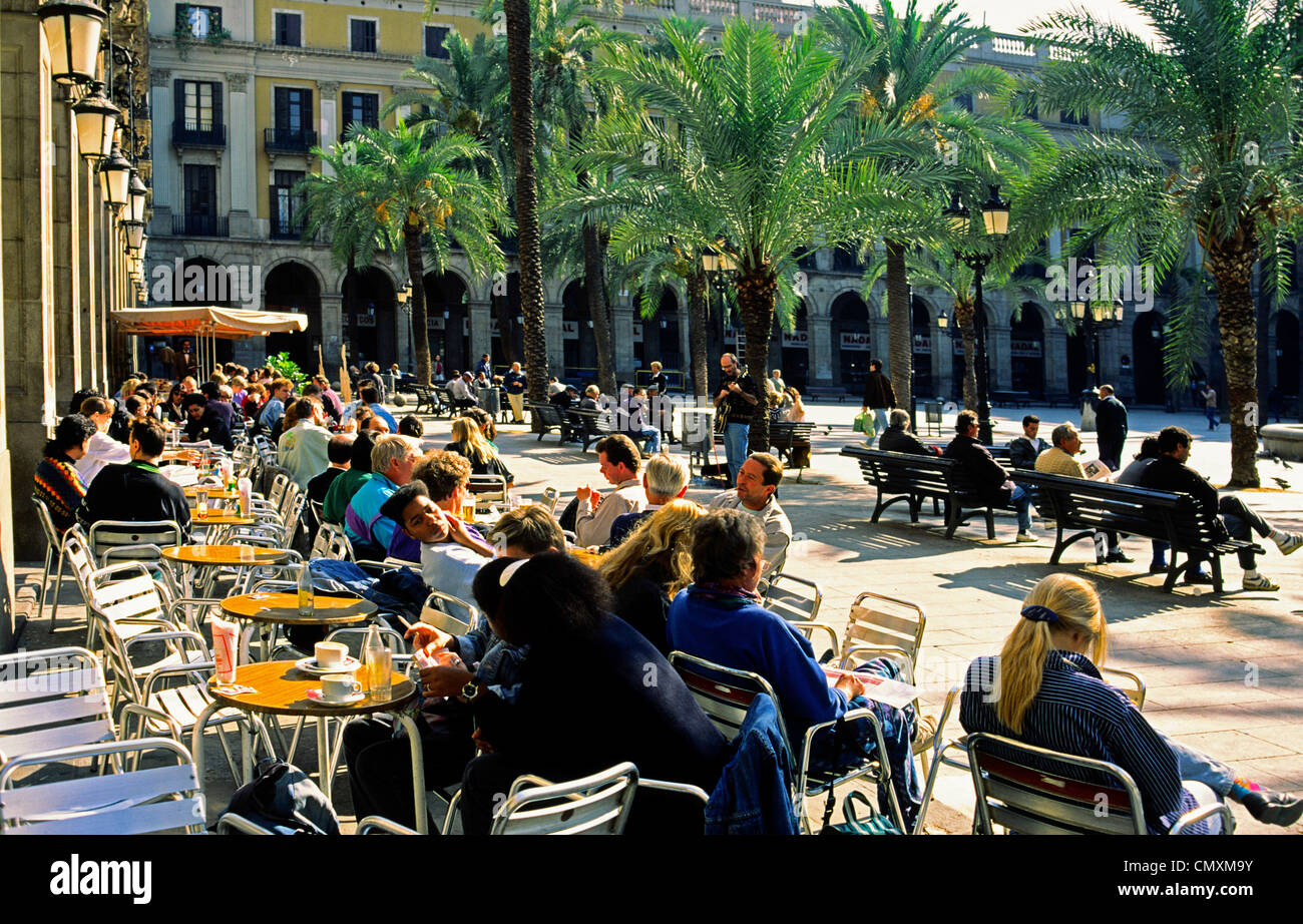 Place palms spain barcelona hi-res stock photography and images - Alamy