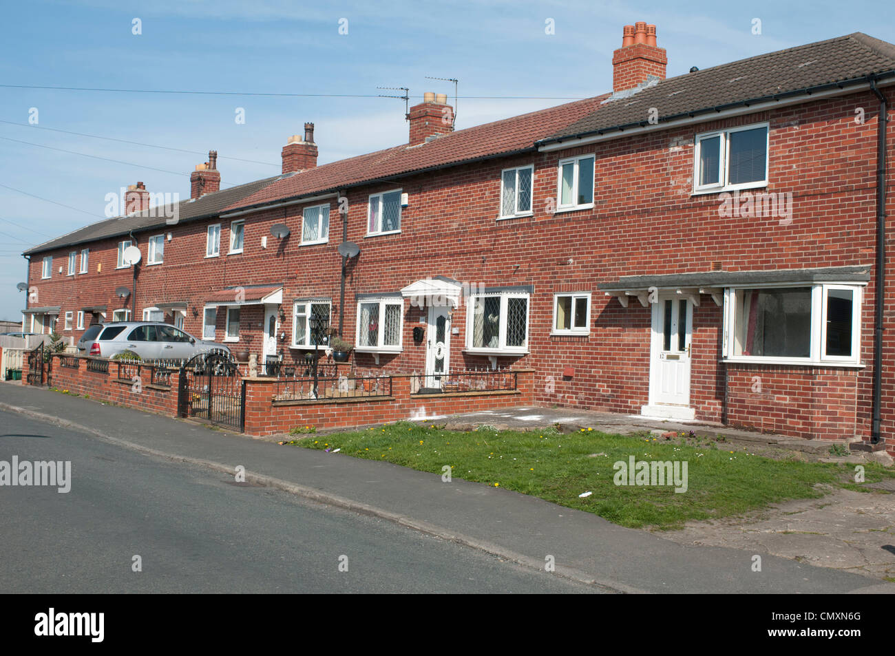 Leeds back to back houses hi-res stock photography and images - Alamy