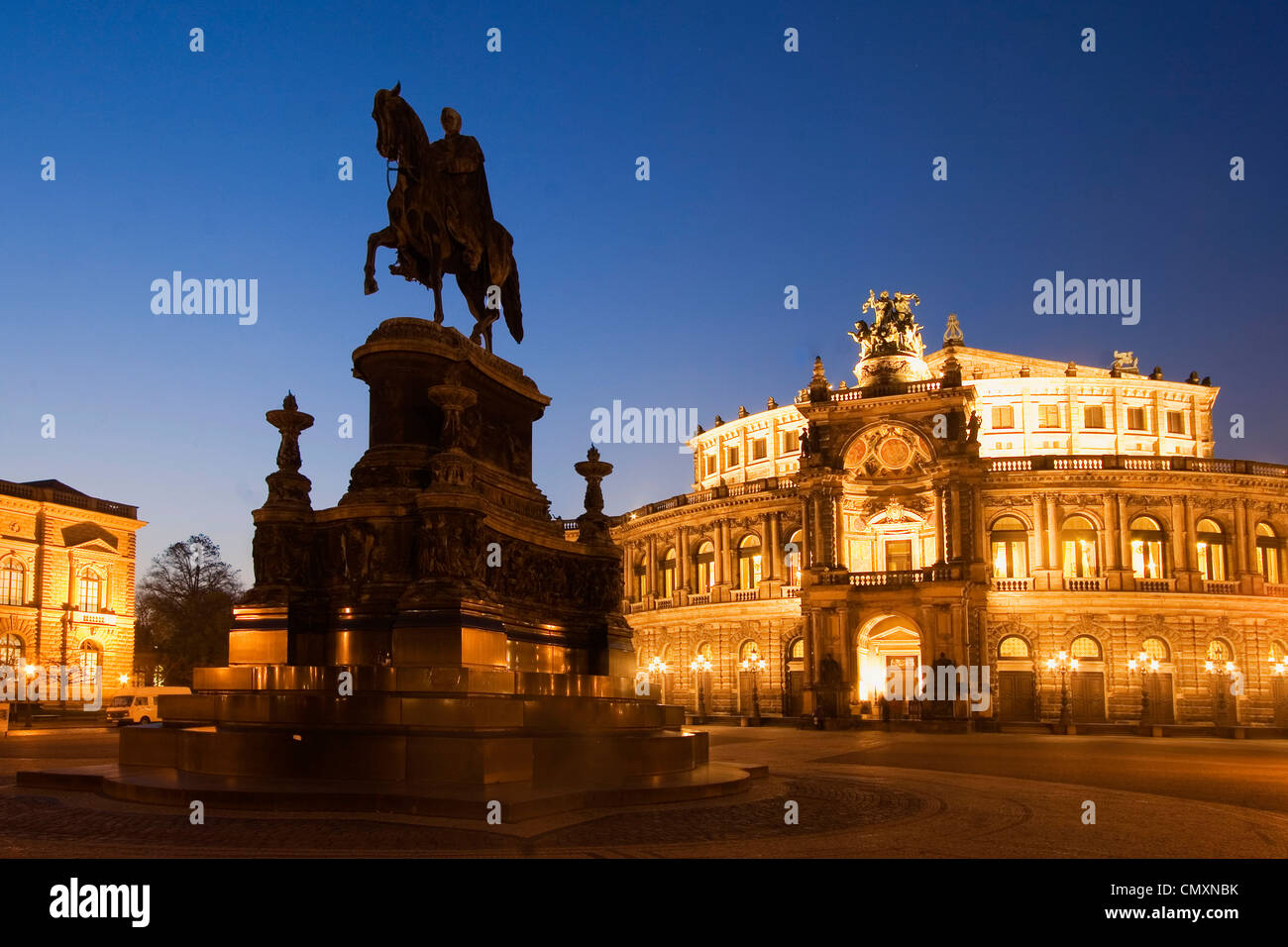 Dresden, theatre square, semper opera house, equestrian statue ...