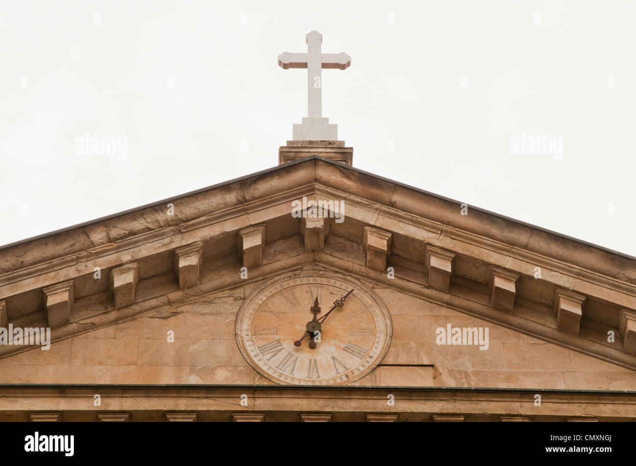 Italian roofline hi-res stock photography and images - Alamy