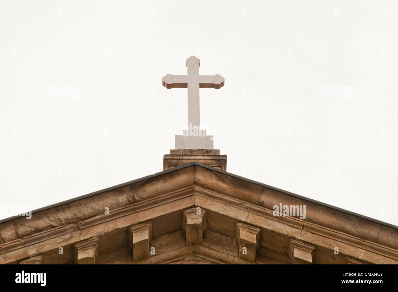 Old italian tile roof hi-res stock photography and images - Alamy