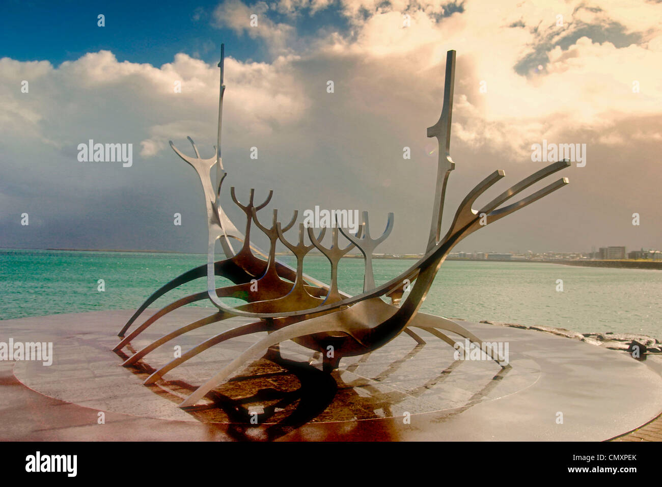 Iceland, Reykjavik, metal sculpture Solfar, steel viking ship Stock ...
