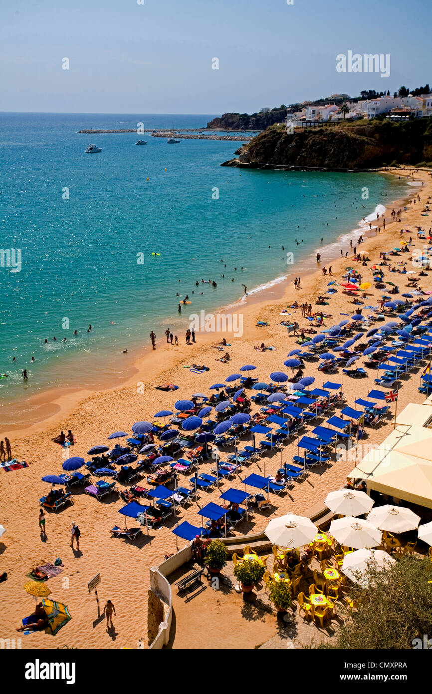 Albufeira promenade hi-res stock photography and images - Alamy
