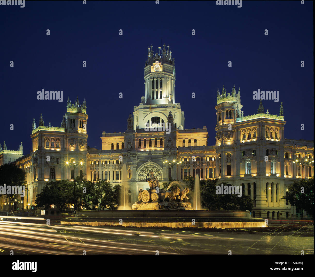 Night madrid spain hi-res stock photography and images - Alamy