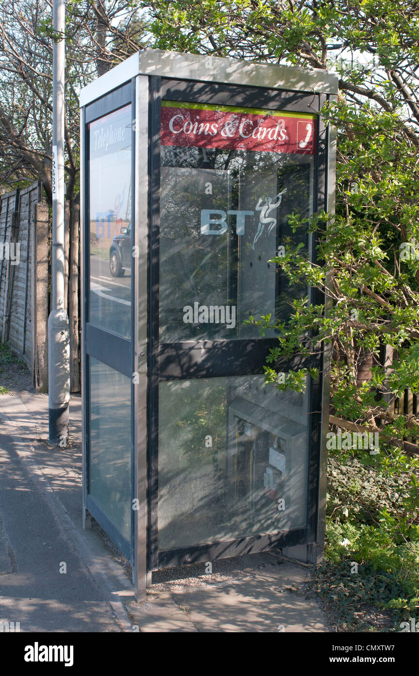 Abandoned phone box hi-res stock photography and images - Alamy