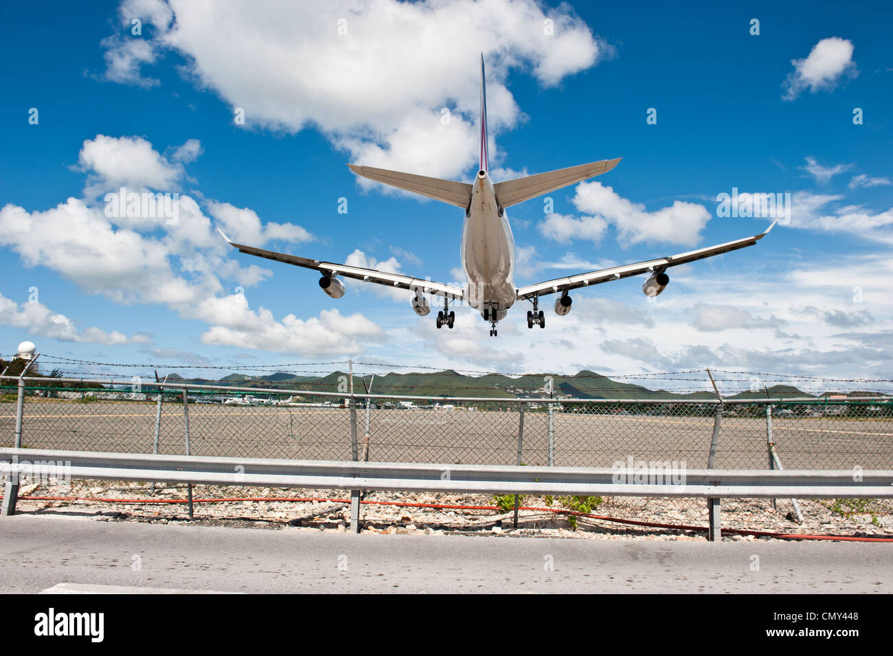 Big island landing hi-res stock photography and images - Alamy