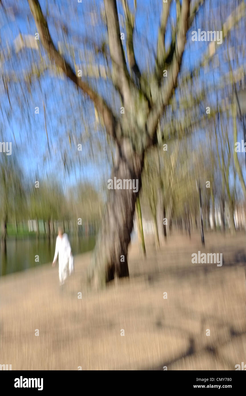 River side path on the River Great Ouse, Bedford, impressionistic Stock ...