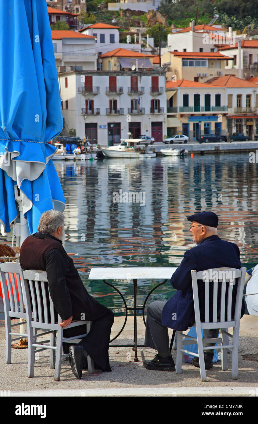 Greek orthodox priest hi-res stock photography and images - Alamy
