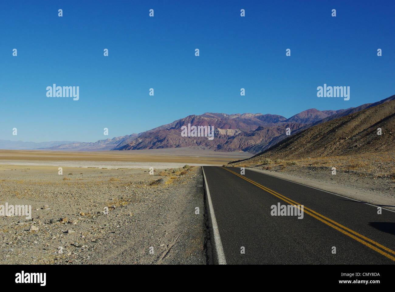 Highway through Death Valley, California Stock Photo - Alamy