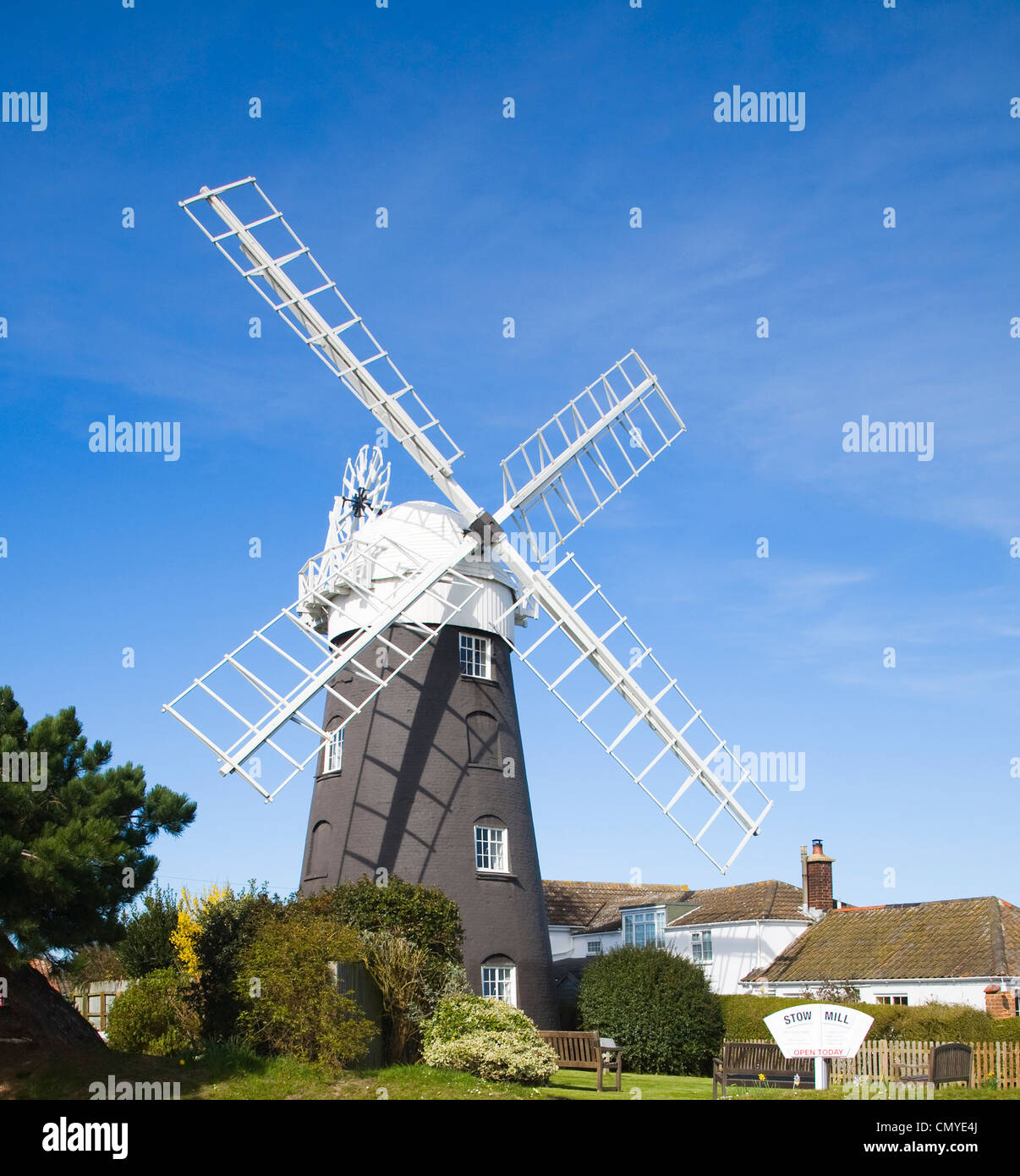 How hill windmill hi-res stock photography and images - Alamy