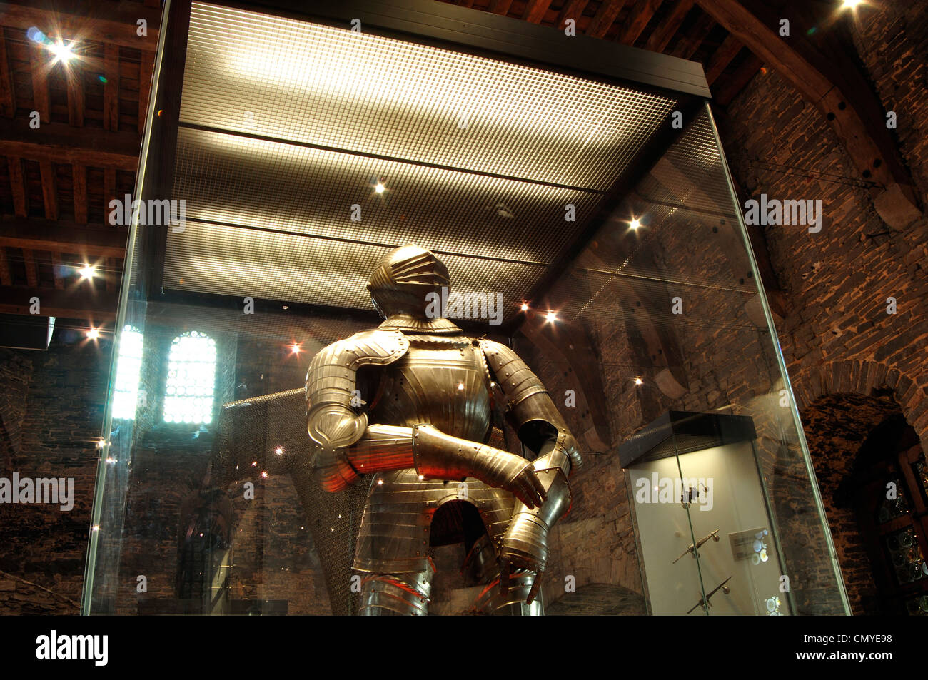 Castle interior armour hi-res stock photography and images - Alamy
