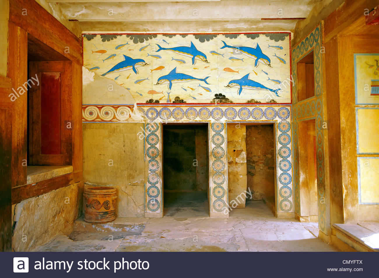 Palace Of Knossos Mural Stock Photos & Palace Of Knossos Mural Stock ...