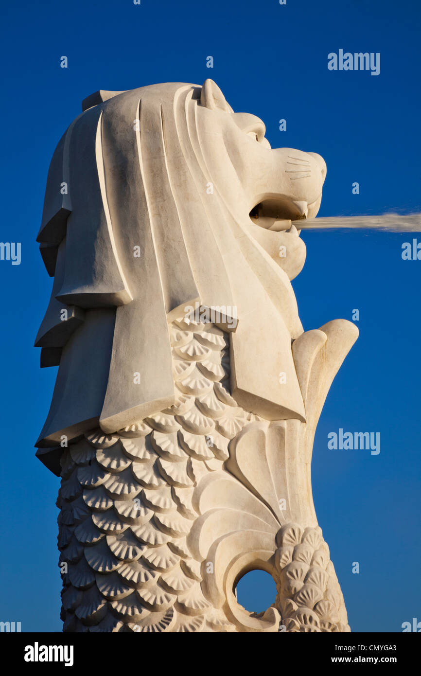 Singapore, Merlion Statue Stock Photo - Alamy