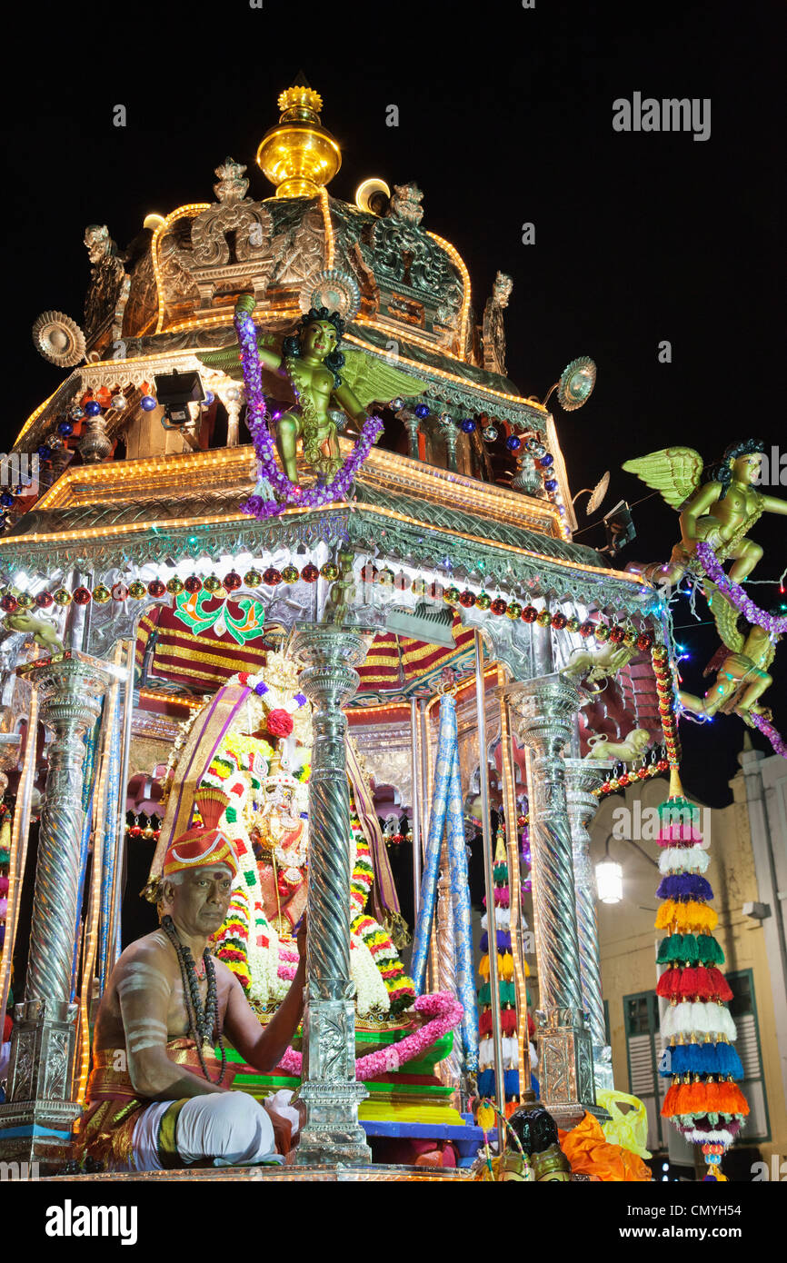 Singapore, Sri Mariamman Temple, Thaipusam Festival Chariot and Priest ...