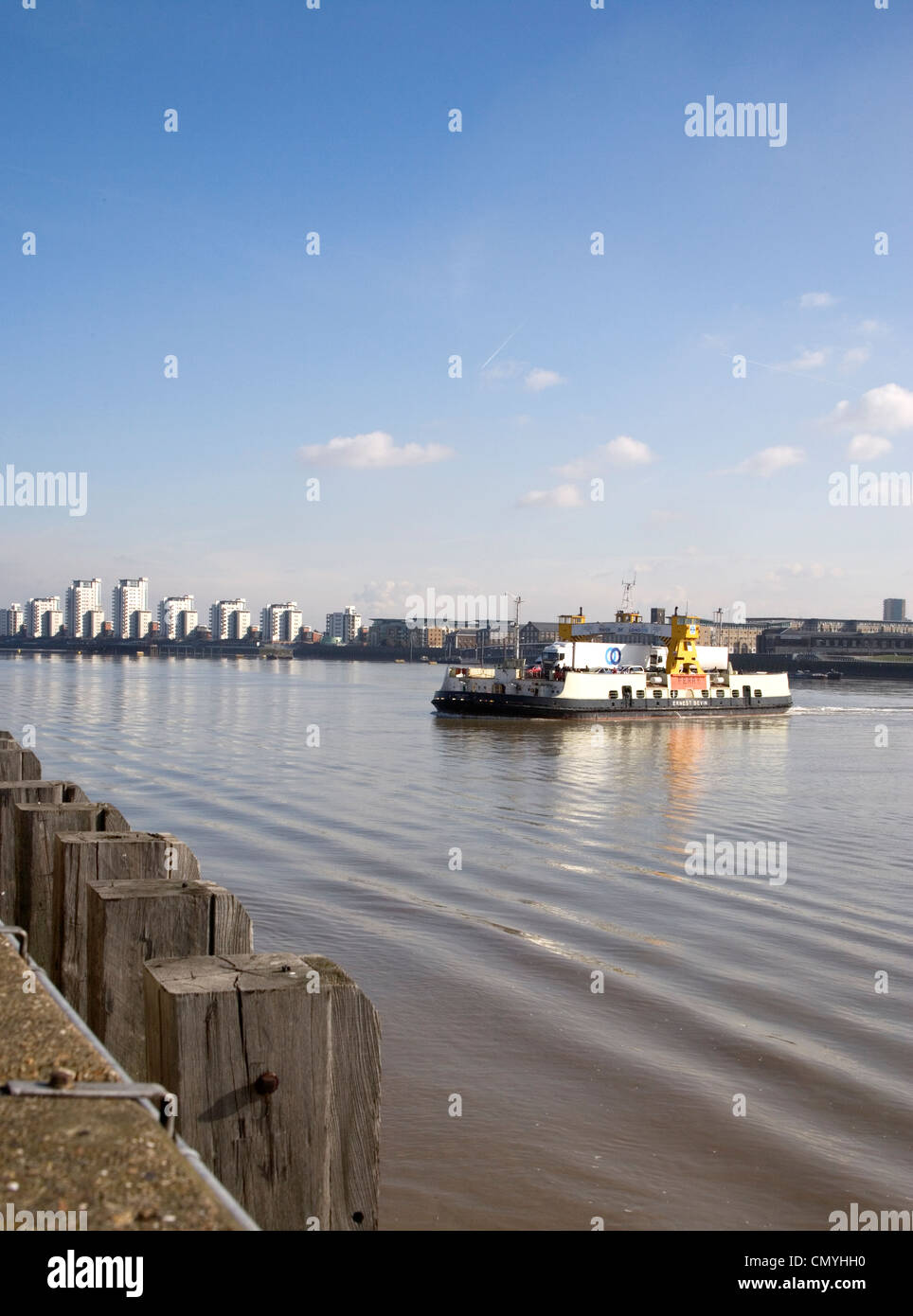 Woolwich ferry crossing hi-res stock photography and images - Alamy