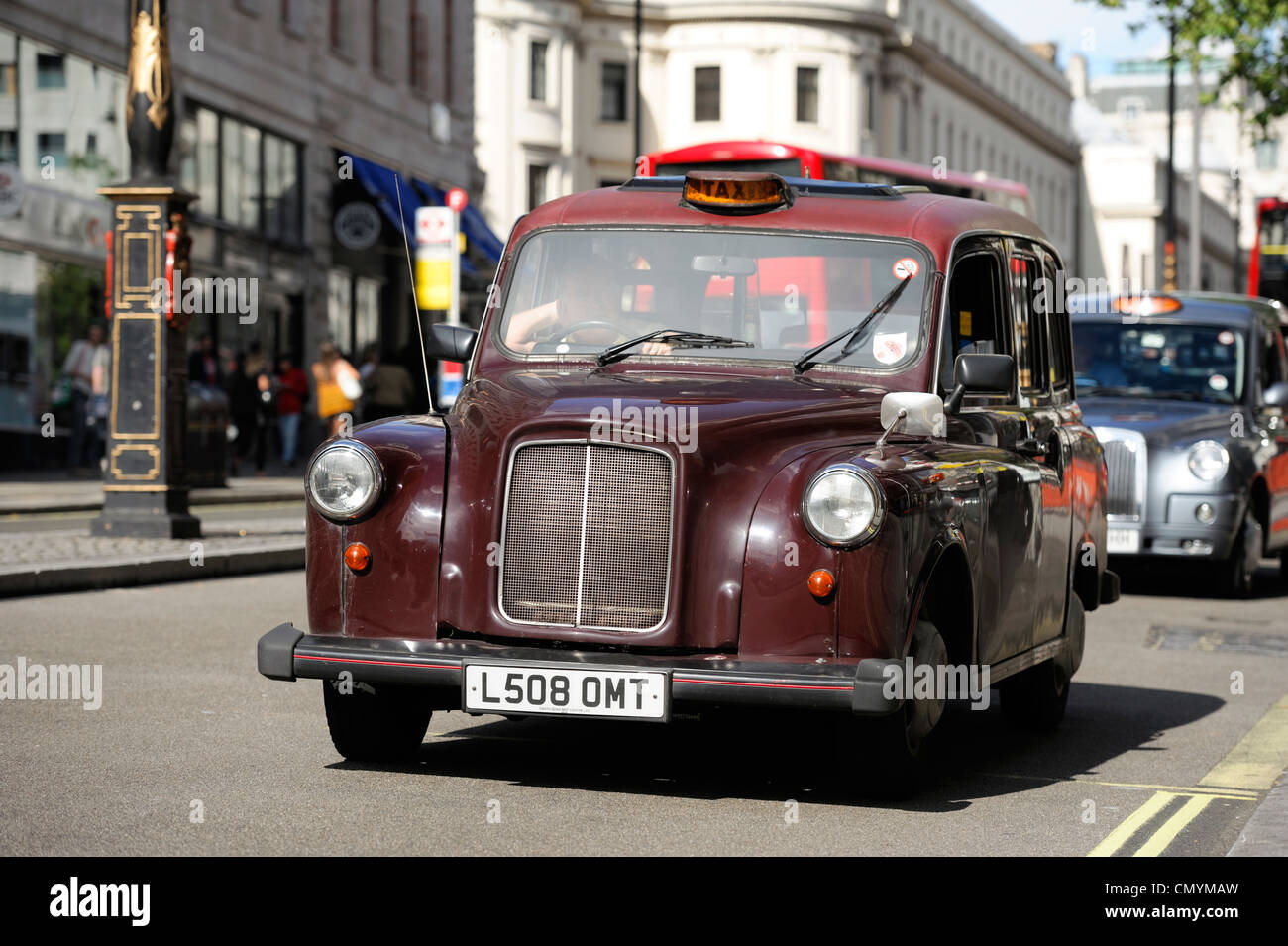 London cab hi-res stock photography and images - Alamy