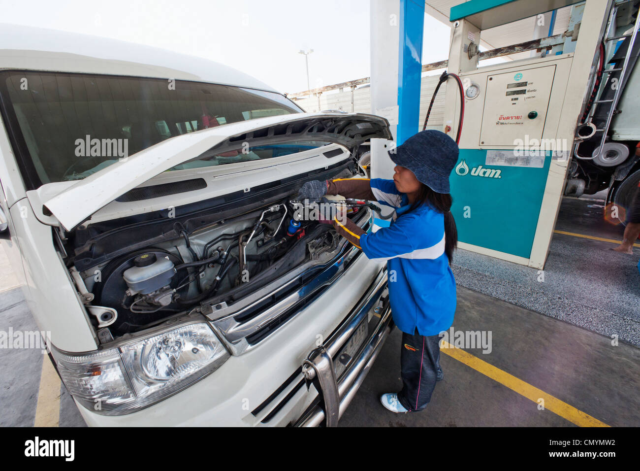 Thailand, LPG Gas Stand, Van Being Filled with LPG Stock Photo - Alamy