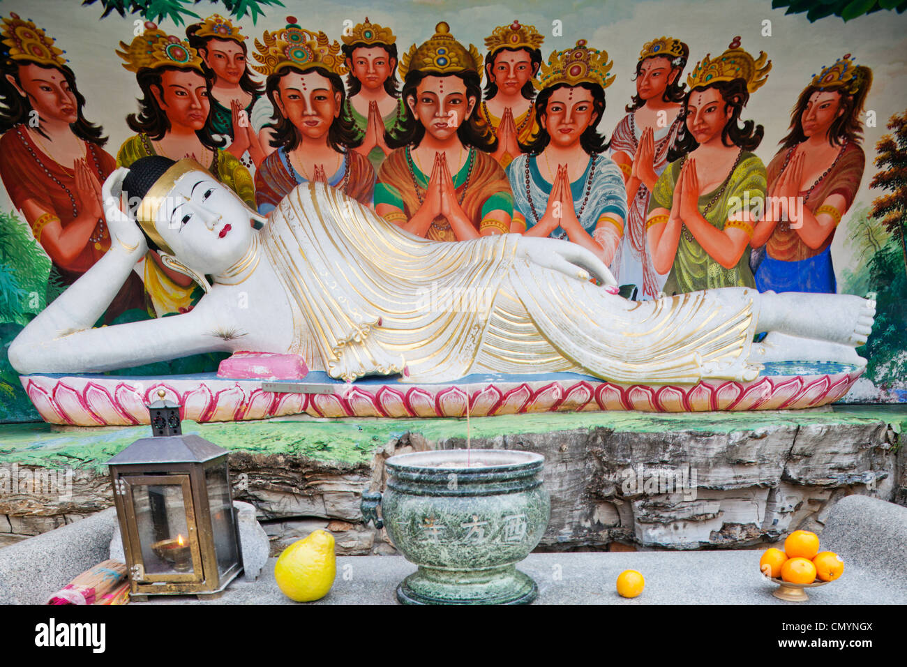 China, Hong Kong, Tsuen Wan, Western Monastery, Reclining Buddha Statue ...