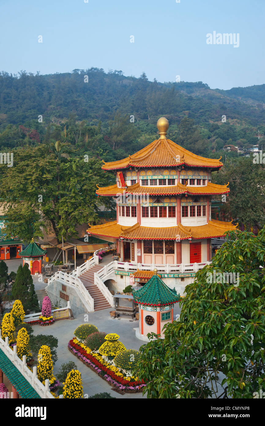 China, Hong Kong, Tsuen Wan, Yuen Yuen Institute, The Main Prayer Hall ...