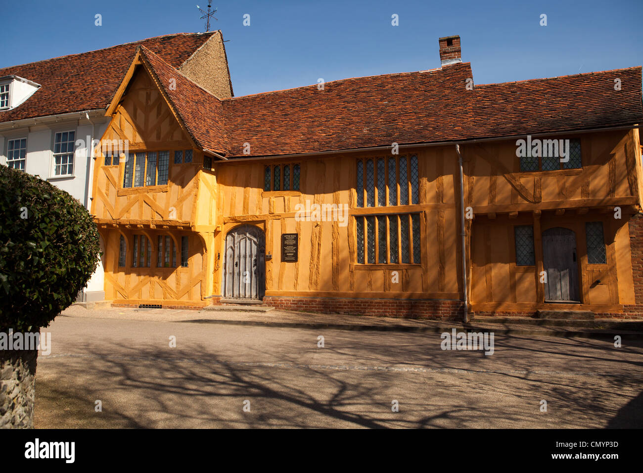 Tudor market hall hi-res stock photography and images - Alamy
