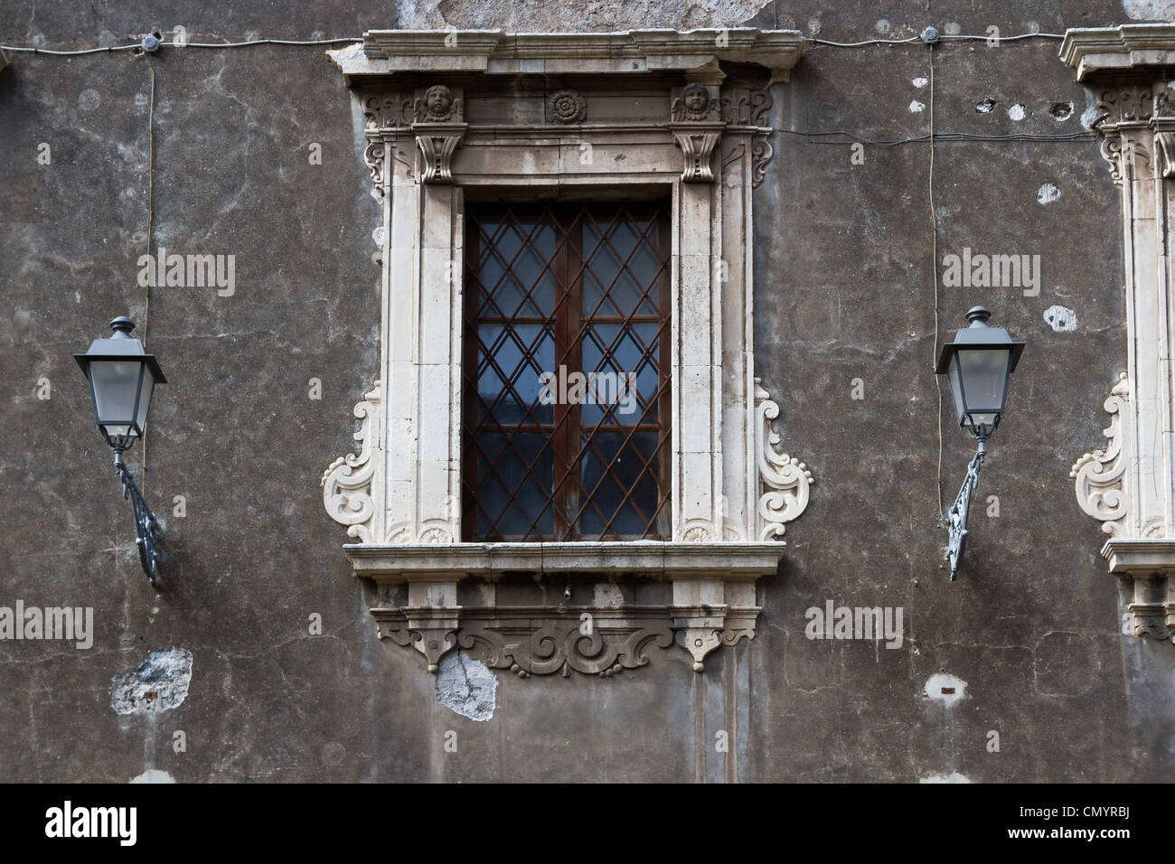 Baroque window architecture hi-res stock photography and images - Alamy
