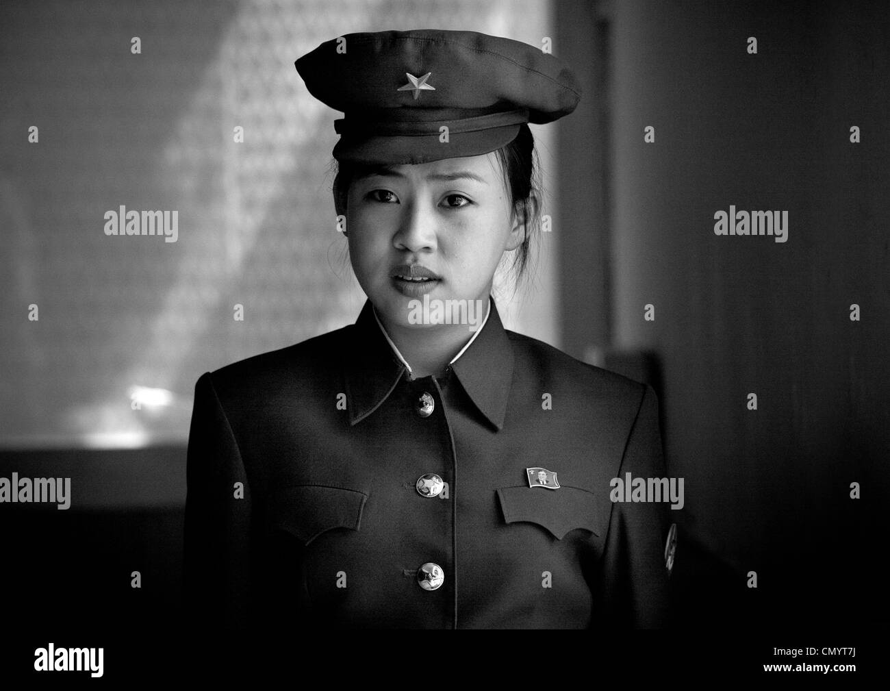 North korea women uniform hi-res stock photography and images - Alamy