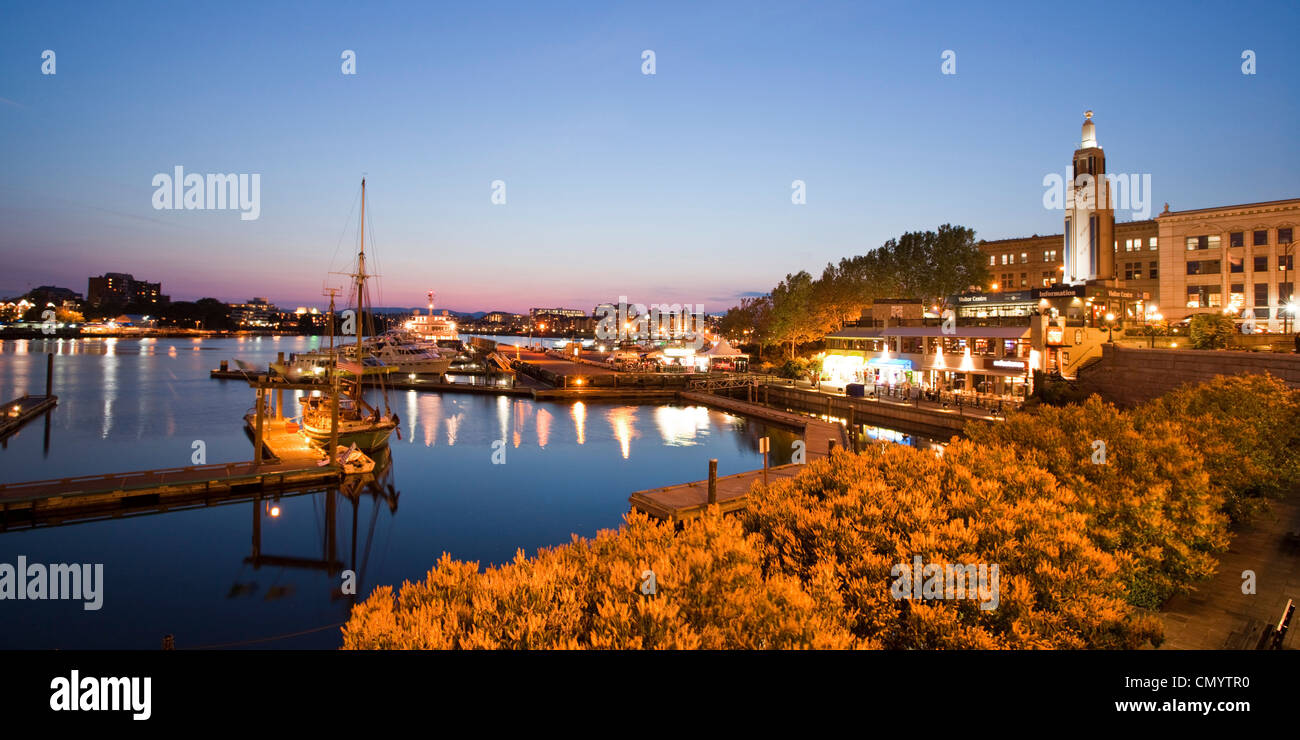 Victoria harbour Panorama at twilight in Victoria, Vancouver Island ...