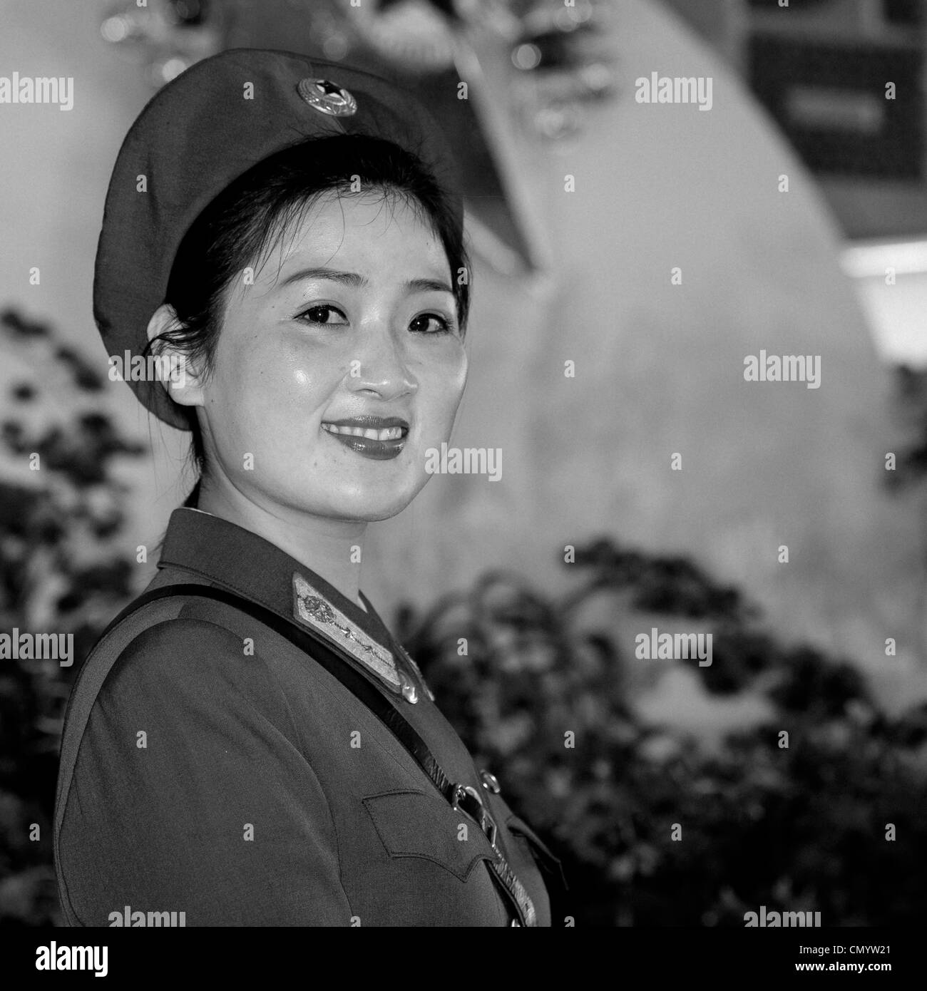 North korea women uniform hi-res stock photography and images - Alamy