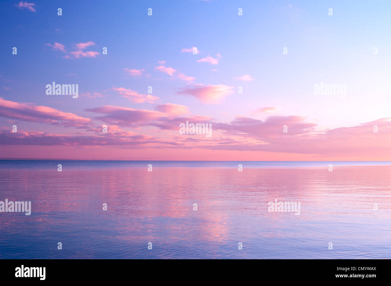 Beautiful twilight sea water hi-res stock photography and images - Alamy