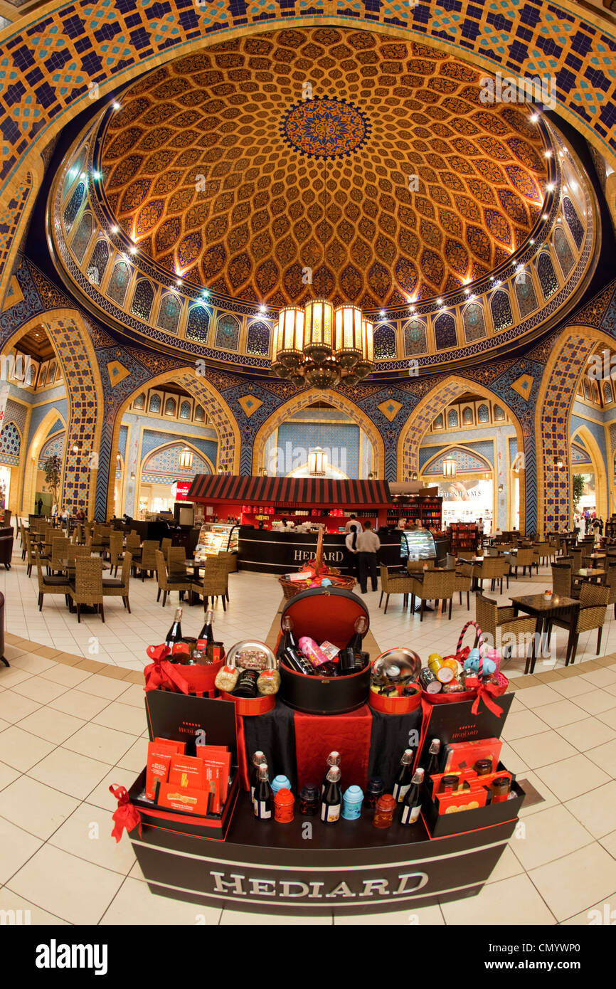 Hediard Cafe At Dubai Ibn Battuta Mall Hi res Stock Photography And hediard-cafe-at-dubai-ibn-battuta-mall-hi-res-stock-photography-and