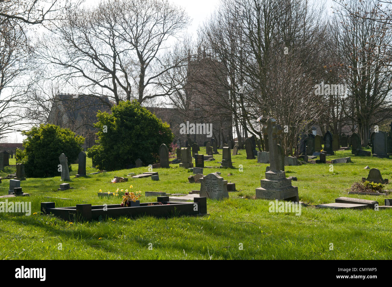 Graveyard; Saint Mary's church, Kippax Stock Photo - Alamy
