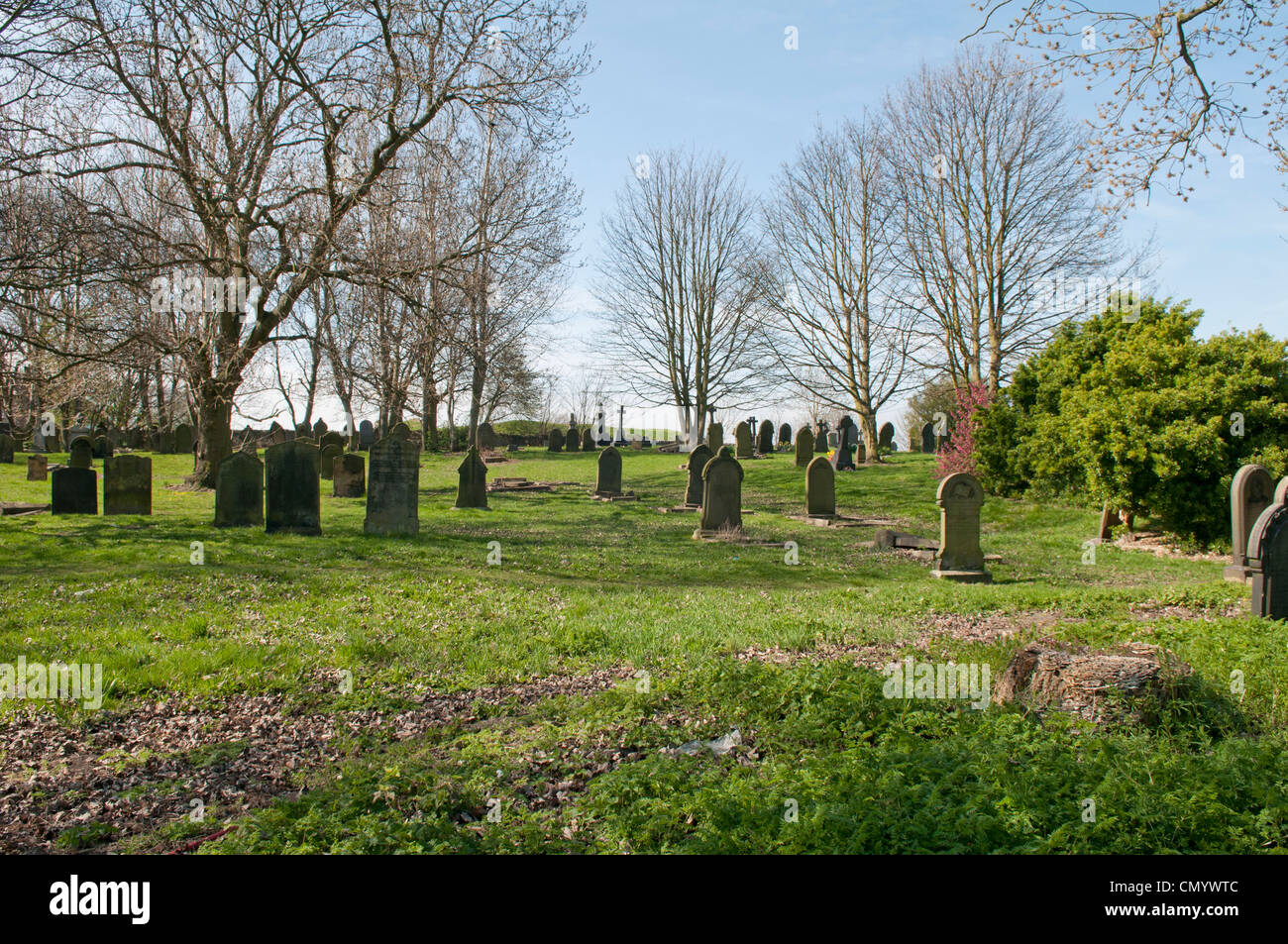 Graveyard; Saint Mary's church, Kippax Stock Photo - Alamy