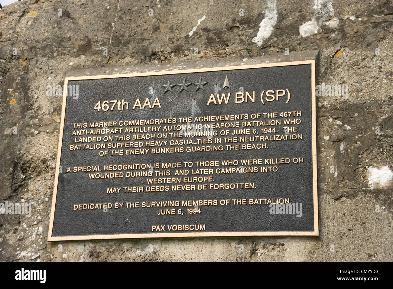 467th Anti Aircraft Artillery AW Battalion Memorial plaque on Bunker ...