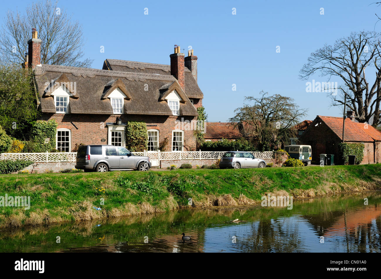 Wainfleet Lincolnshire England.River Steeping and Thatched Cottage ...