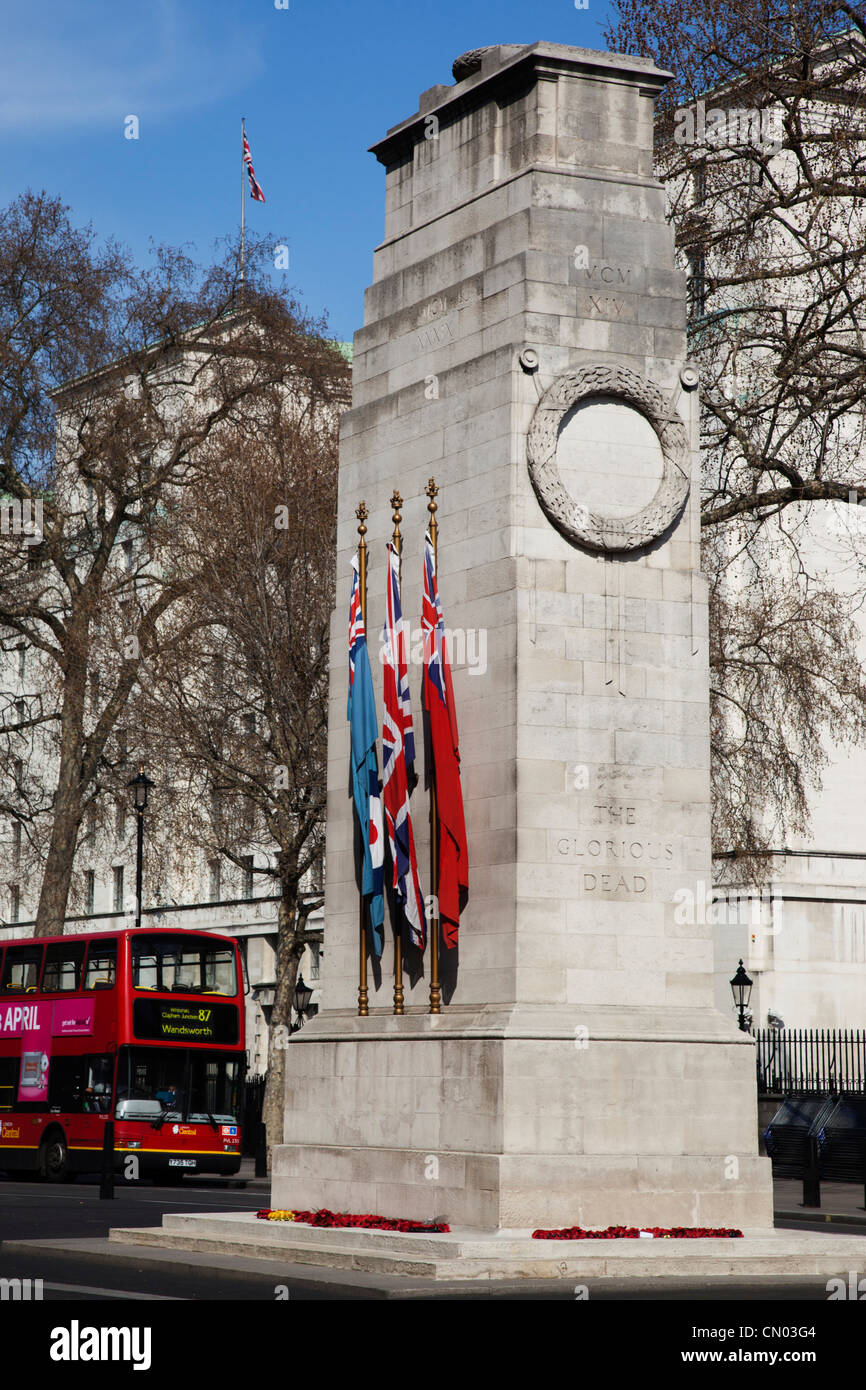 The cenotaph whitehall london hi-res stock photography and images - Alamy