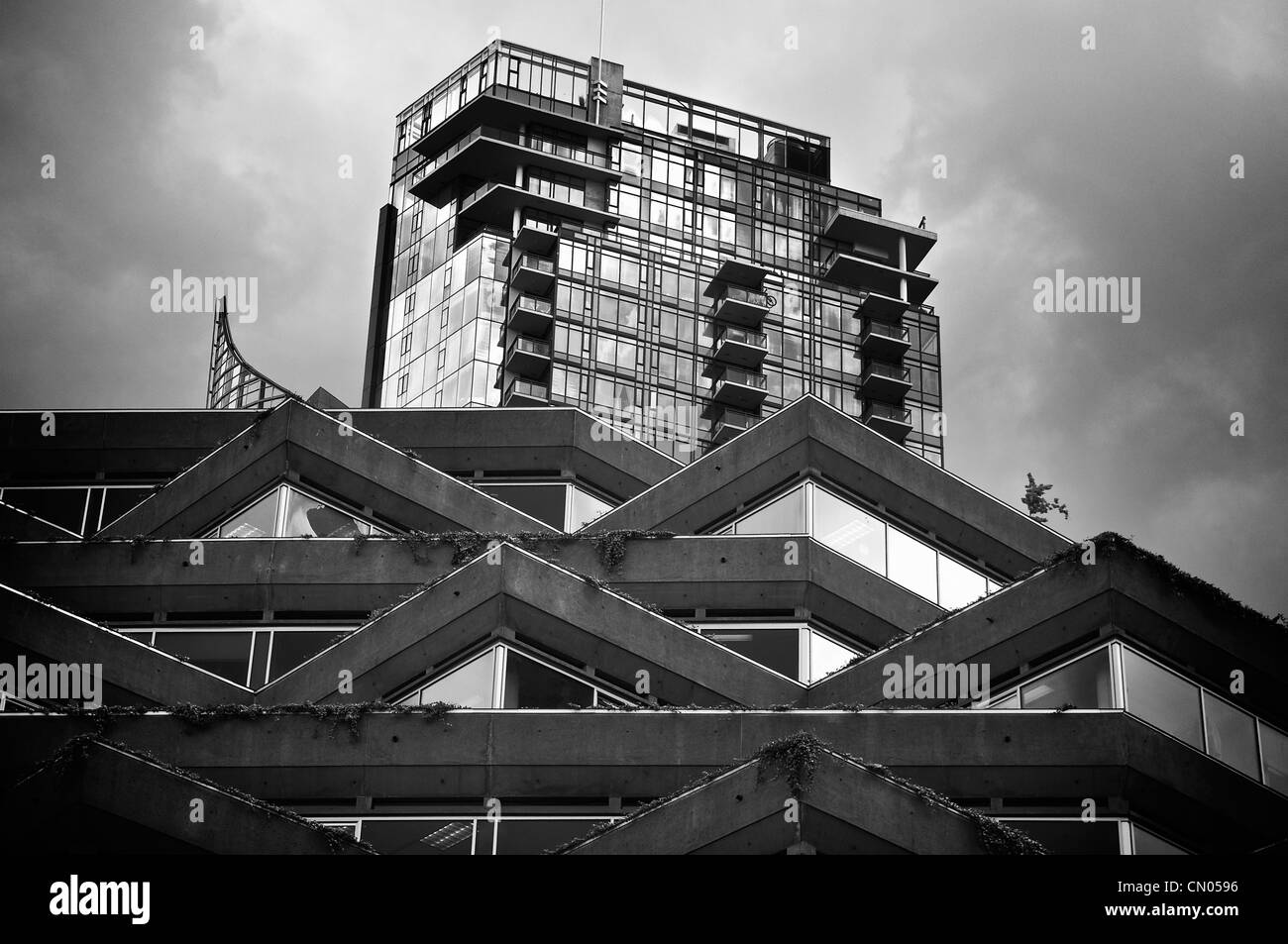 Modern british architecture Black and White Stock Photos & Images - Alamy