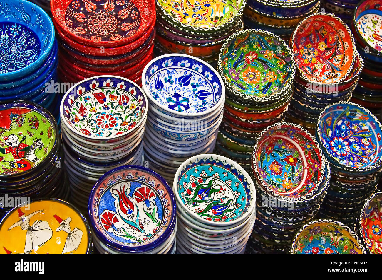 Classical Turkish ceramics on the market Stock Photo - Alamy