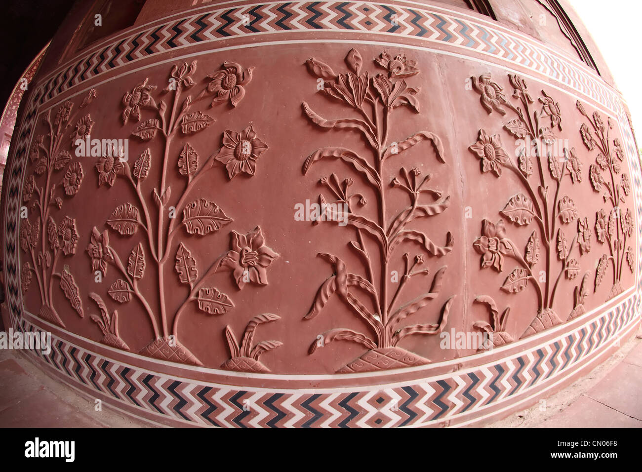 Flower pattern on Taj Mahal walls Stock Photo - Alamy