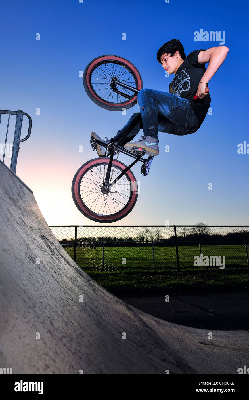 Bmx hi-res stock photography and images - Alamy