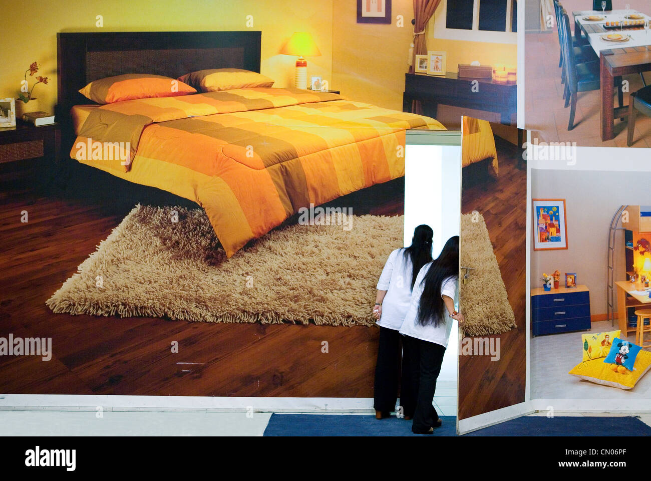 Bahrain, Manama, the Bahrain Mall shopping center Stock Photo - Alamy