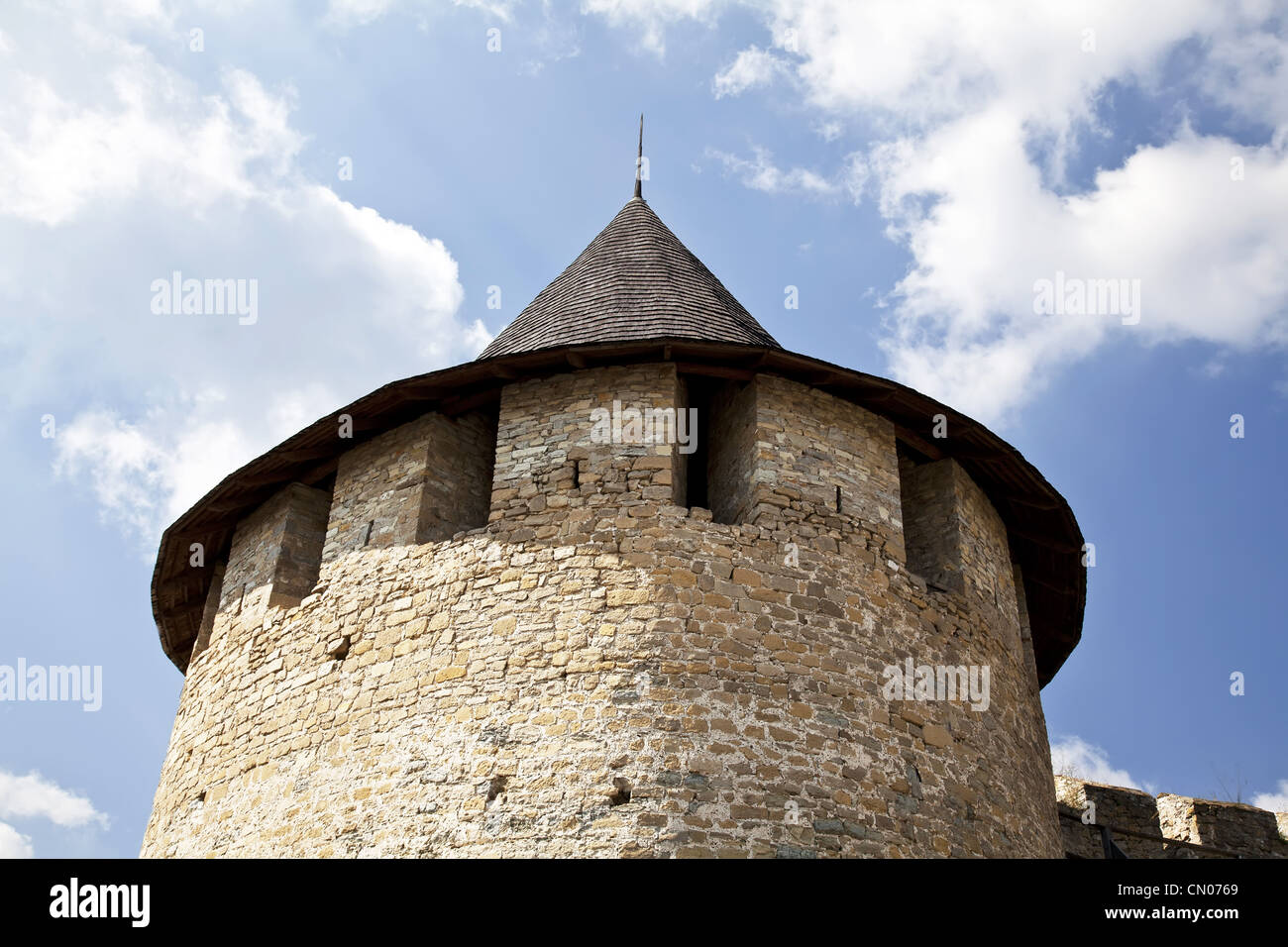 Hotin castle tower with ruins in summer in ukraine Stock Photo - Alamy