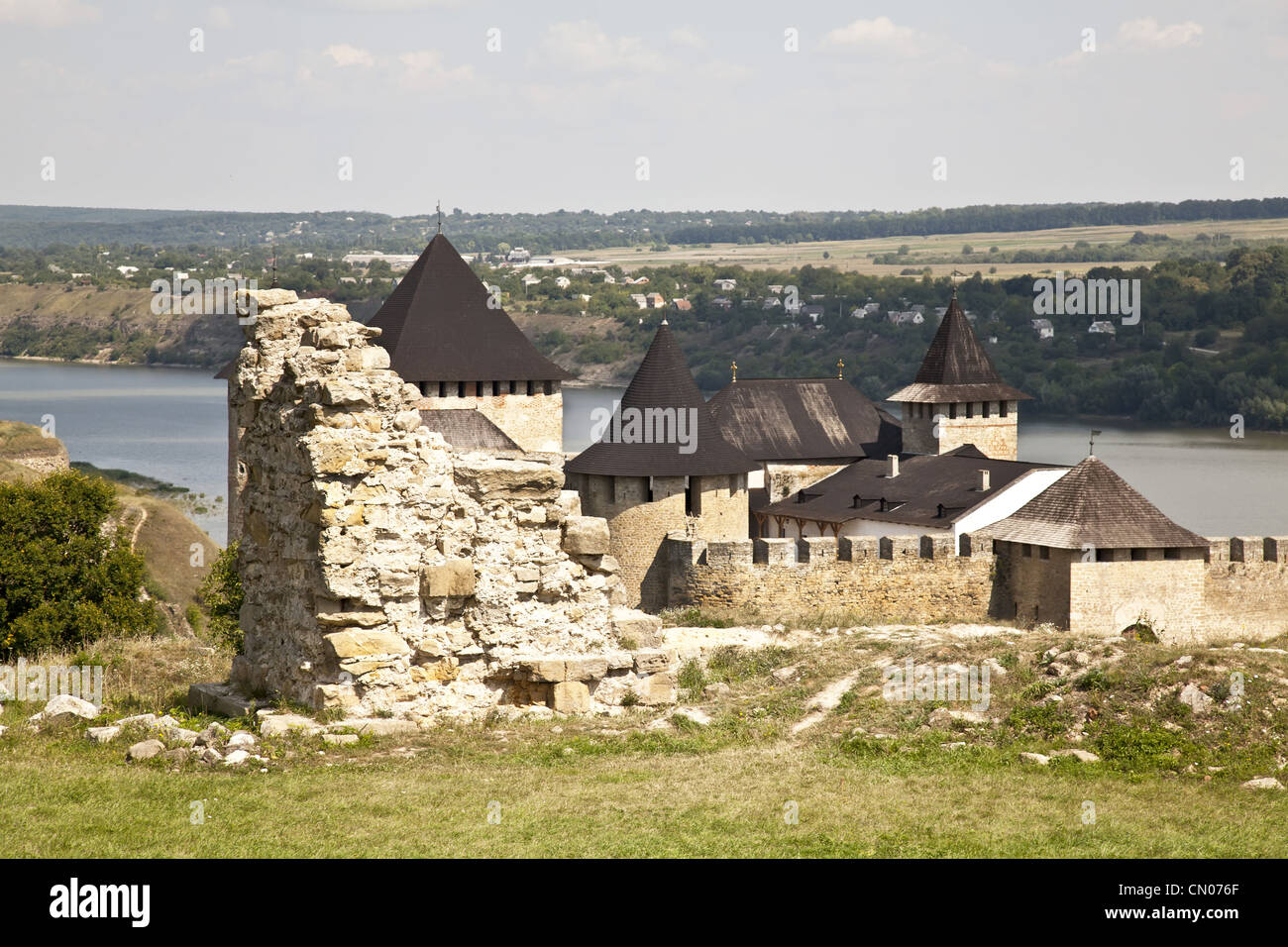 Hotin castle with ruins in summer in ukraine Stock Photo - Alamy