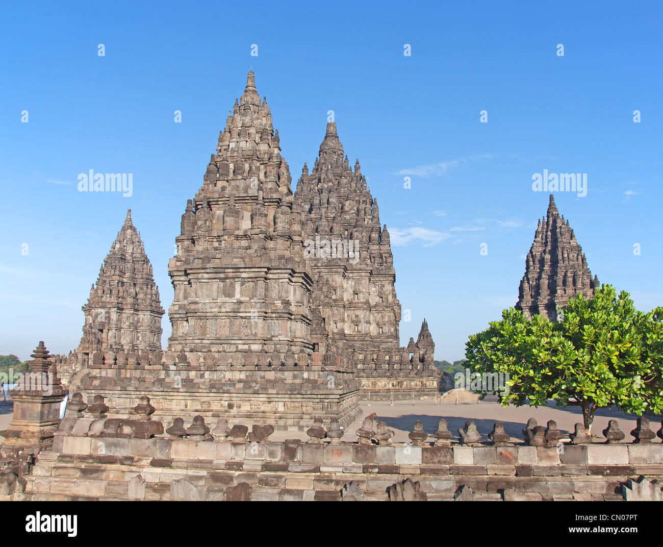 Candi garuda hi-res stock photography and images - Alamy