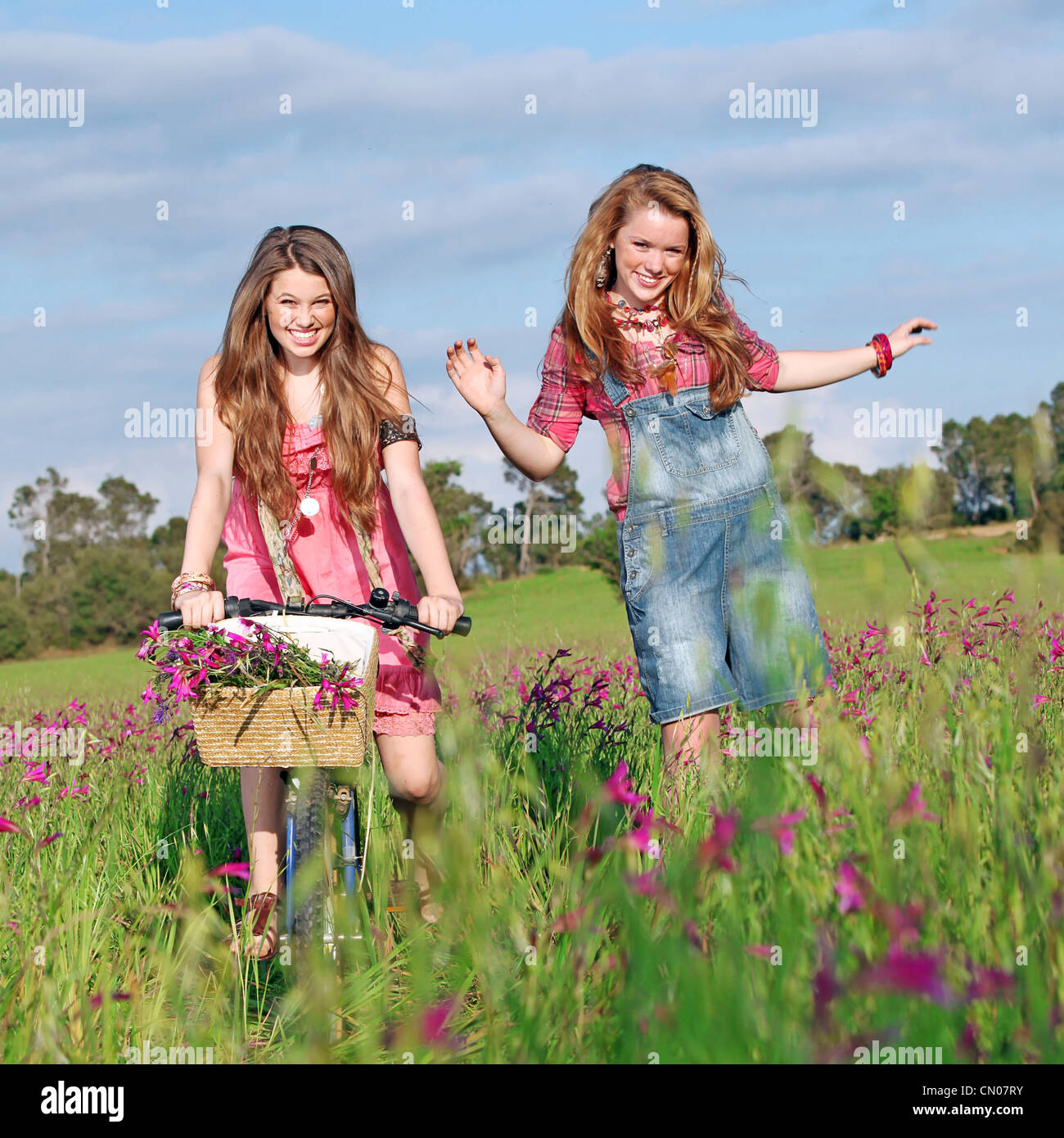 happy summer people Stock Photo - Alamy